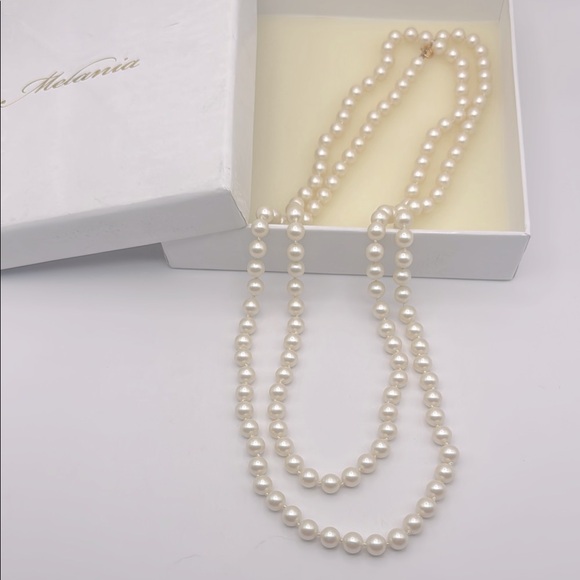 Melania | Jewelry | Vintage Melania Trump 55 Long Pearl Necklace Single ...